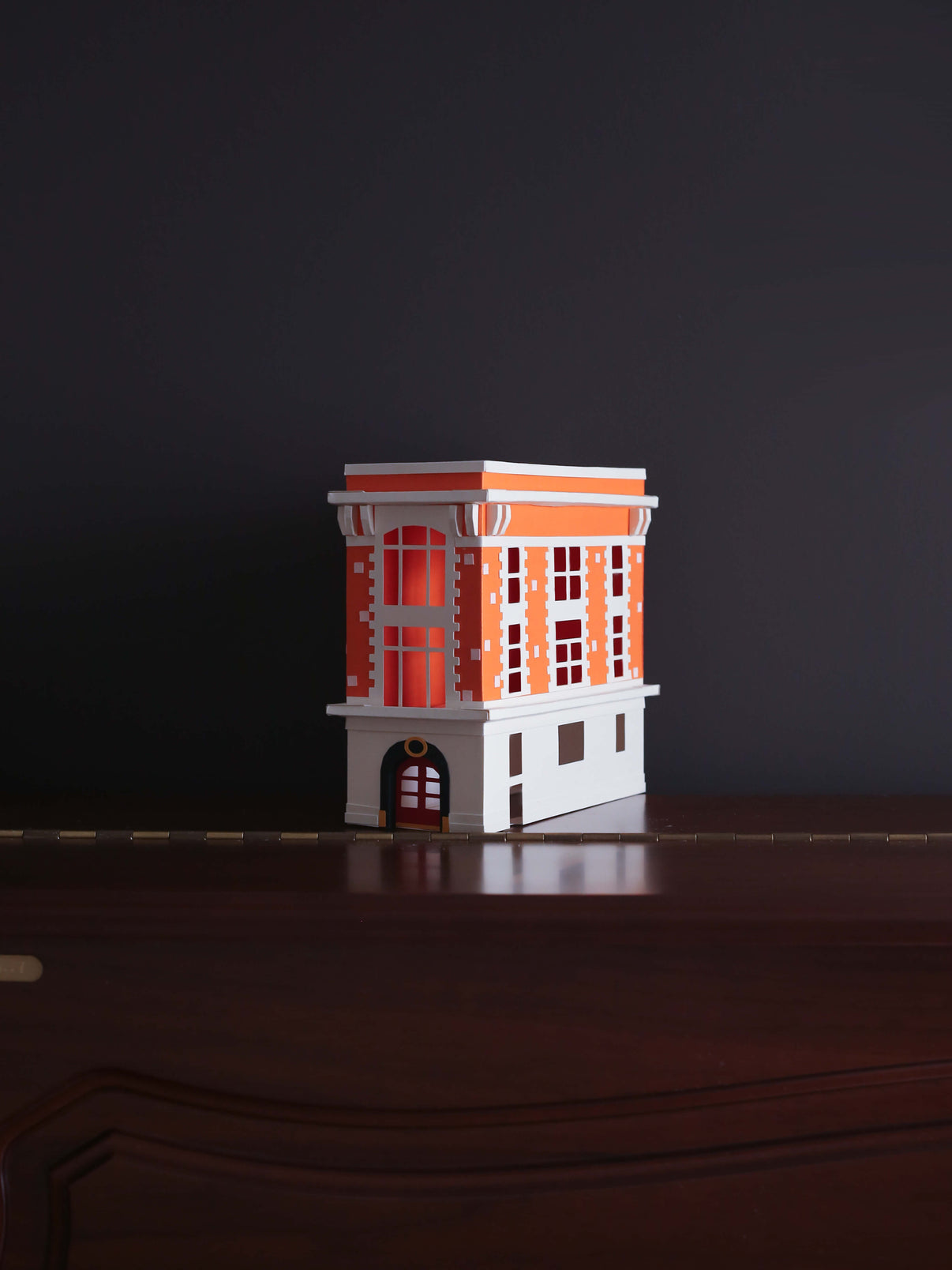 Ghostbusters Firehouse, Hook & Ladder 8 Papercraft |Elka Yang